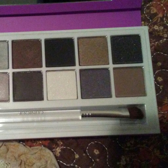 Clinique | Makeup | Bnib All About Shadows Clinique Palette | Poshmark